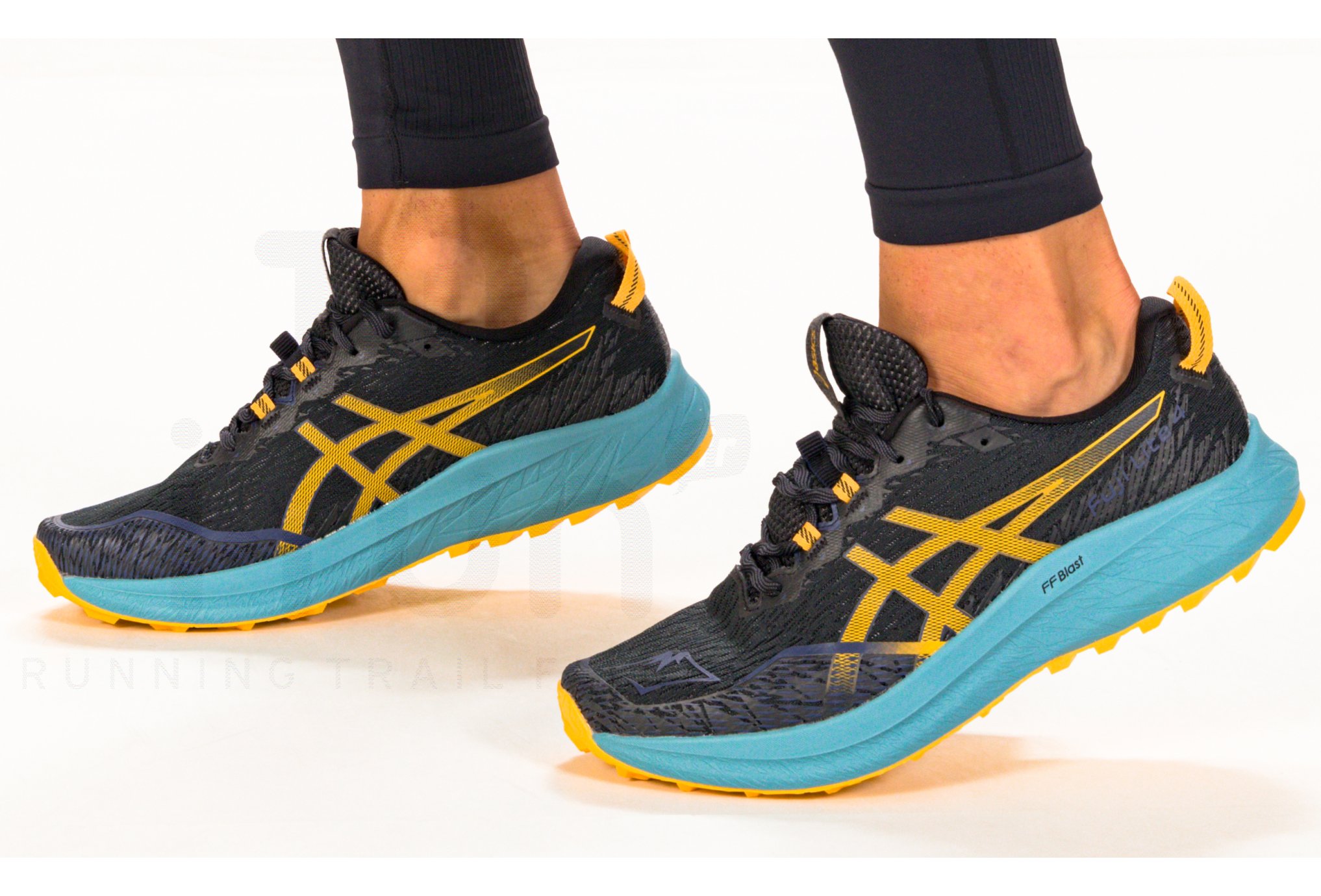 Asics Fuji Lite 4 en promoción | Hombre Zapatillas Senderos Asics