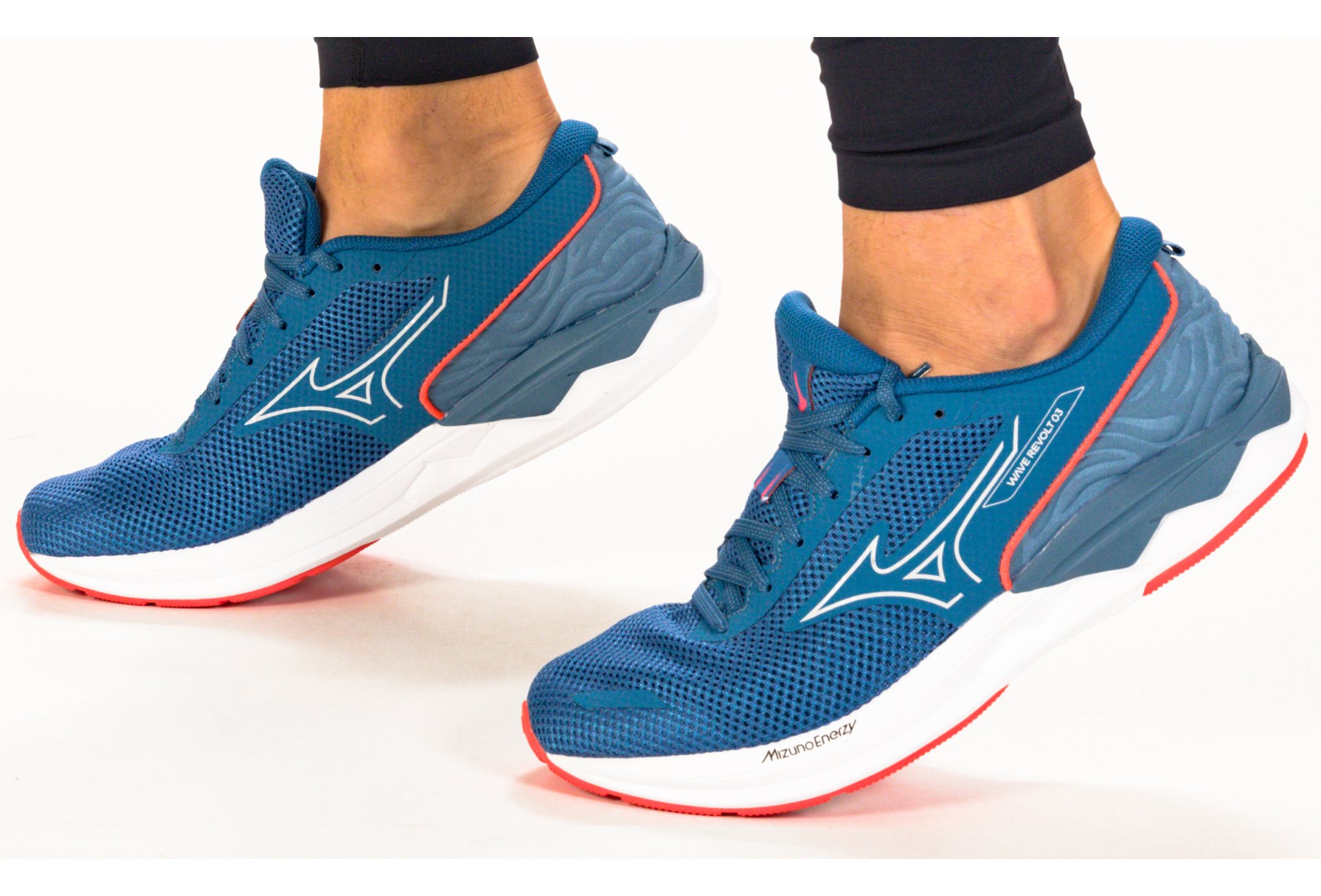 Mizuno Wave Revolt 3 en promoción | Hombre Zapatillas Terrenos mixtos Mizuno