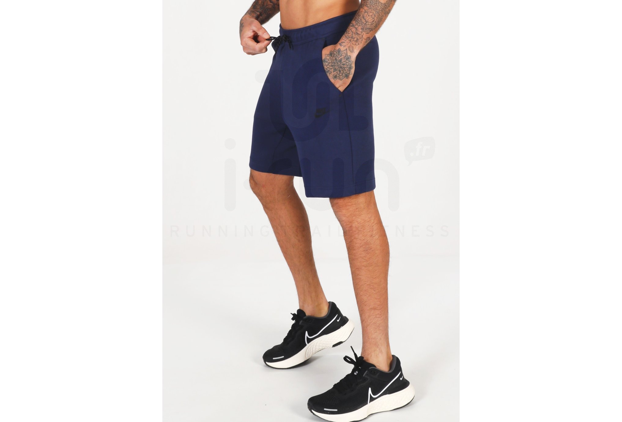Nike pantalón corto Tech Fleece en promoción | Hombre Ropa Pantalones ...