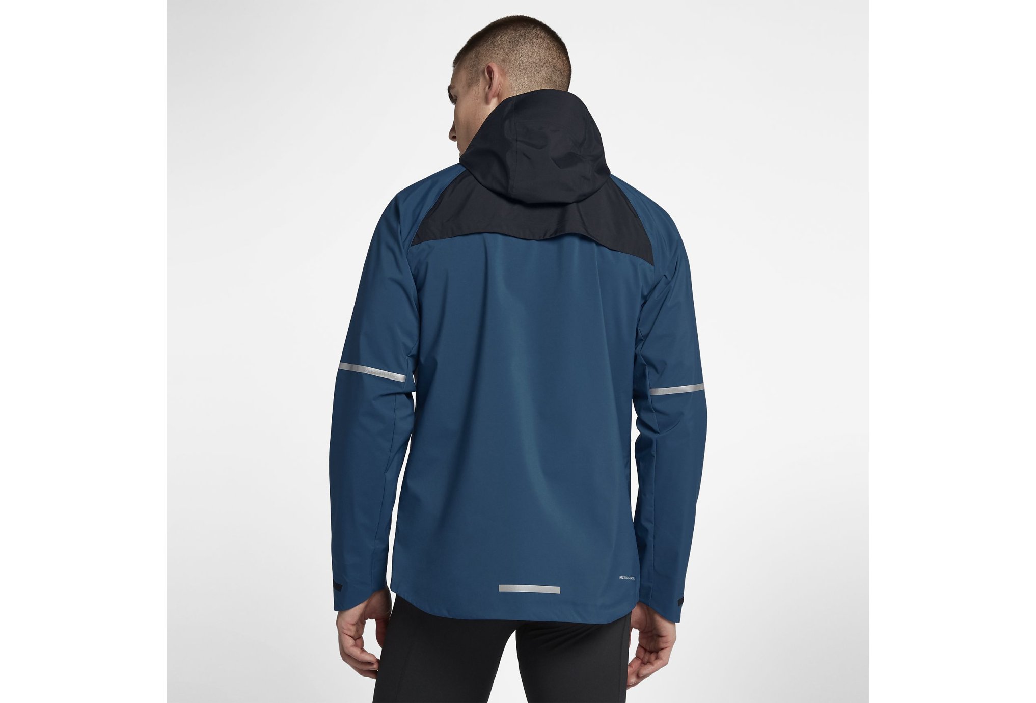 Nike Chaqueta Zonal AeroShield Hooded en promoción | Hombre Ropa ...