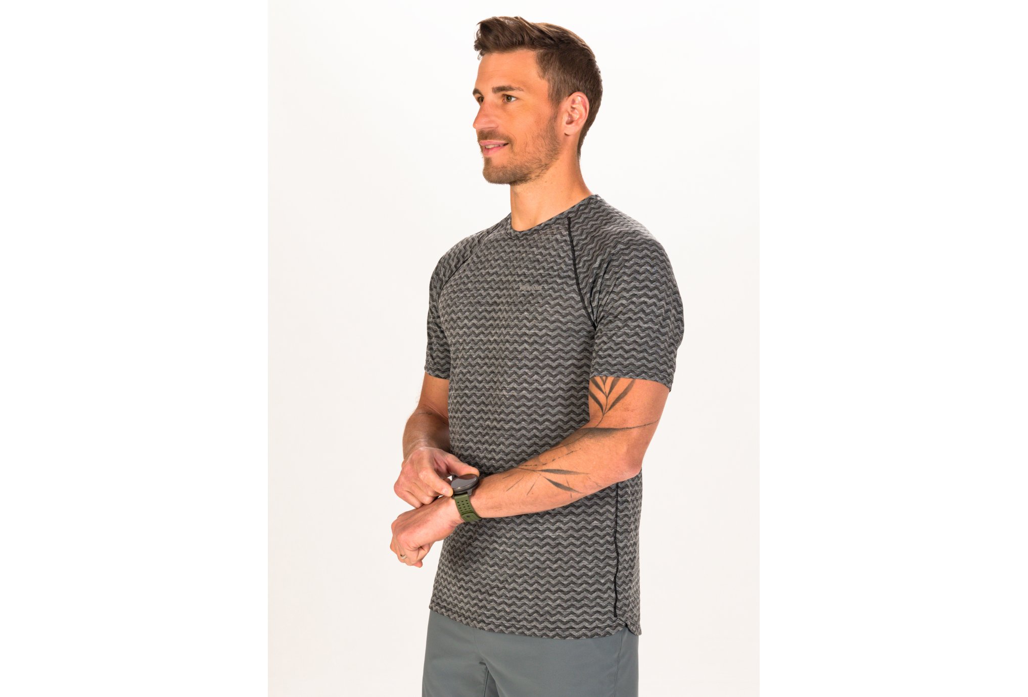 Patagonia Ridge Flow M special offer | Men Clothing T-Shirt Patagonia